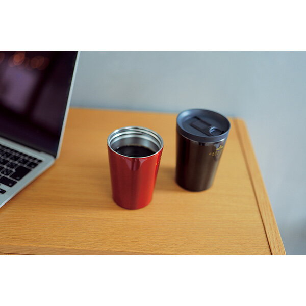 パール金属の一覧はこちら●直接ドリップOK。コーヒーが簡単に作れる●洗いやすい大口径●真空断熱構造で温度をキープ●製品サイズ（約）／外径90×120mm●製品重量（約）／200g●材質／本体：ステンレス鋼（外面：アクリル樹脂塗装）　ふた・ス...