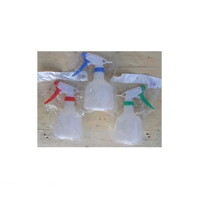 ●「手握式噴霧器500mL」 水散布から肥料、薬品散布まで、農業から園芸まで幅広く お使い頂けます。 又、狭いところにもねらって散布できます。 誰でも楽に持ち運びできる軽さと、わかりやすい 仕組みが好評です。 片手でらくらく噴霧！！4582...