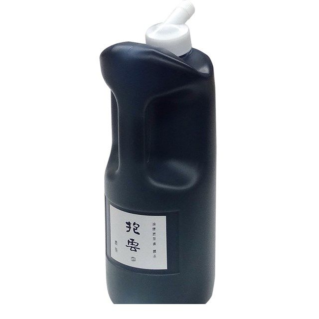 &nbsp;呉竹&nbsp;0742-50-2050●濃墨では厚みのある純黒色で、かすれは絶品。4901427008487