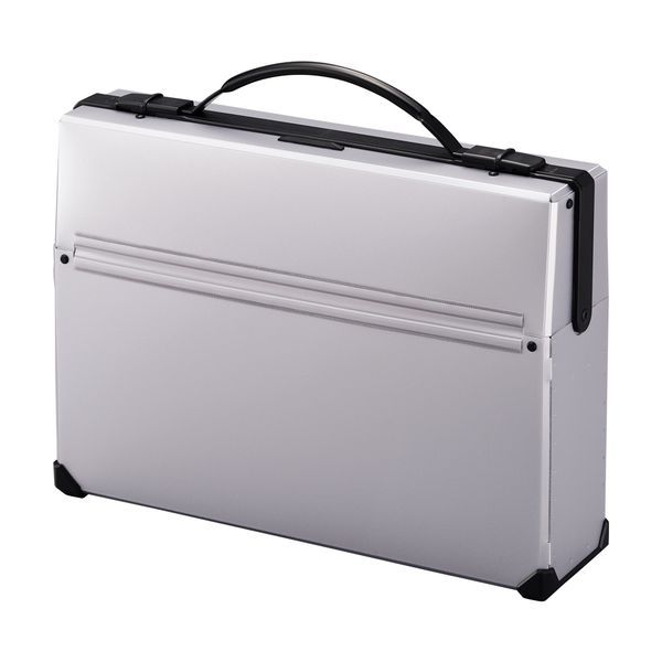 【商品説明】使いやすい可動式仕切りが付いた幅広タイプ。位置を変えられるフリーパーテーション。角を保護し、倒れにくくなるコーナープロテクター。開口部が大きく左右に開くトップインタイプ。操作が簡単なスライドロック。4903419839901