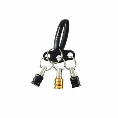 【商品説明】カラフルでコンパクト、ワンタッチスライドで着脱可能な、ベルトも通せます！カラフルでコンパクト、ワンタッチスライドで着脱可能な、ベルトも通せるオーバルカラビナ付3pcsビットホルダー（1）4色のカラーバリエーションからお選びいただ...