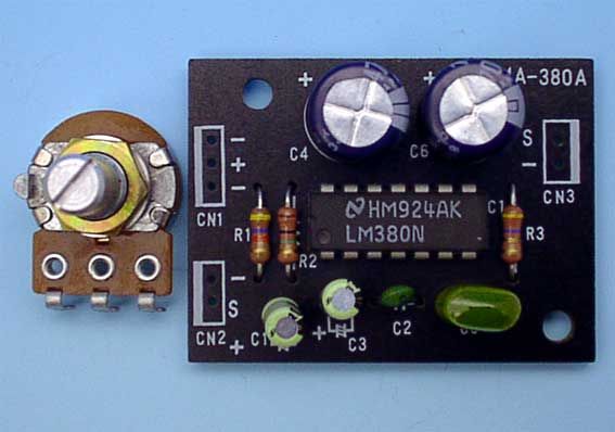 パワーアンプIC「LM380」を使ったシンプルなパワーアンプキットです。電圧ゲインは約50倍、実験や組込等に幅広くご利用ください。【基板組立済みの状態でお届けします。コネクタ類、ケース等の加工は含みません】4900474020336