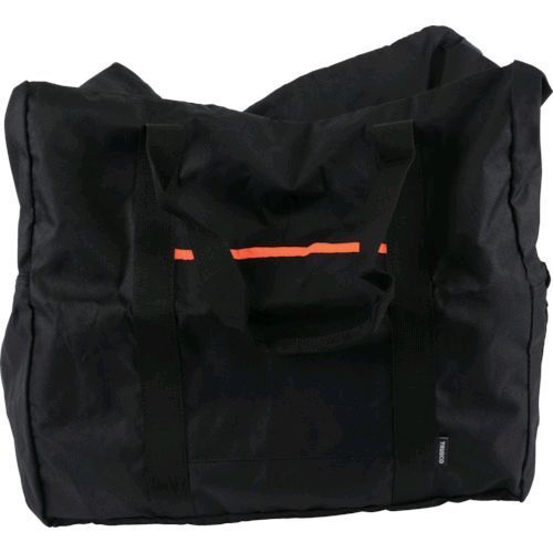 【特長】●たっぷり収納できるビッグバッグです。●かさが張るものを持ち運ぶ際に便利です。【仕様】●色：ブラック●幅(mm)：600●奥行(mm)：330●高さ(mm)：560【仕様2】●内ポケット：なし●外ポケット：1個【材質／仕上】●ポリエ...