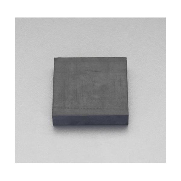 ●材質…天然ゴム（NR）●サイズ…50×50×50mm●重量…約192g●使用温度…-30℃〜70℃●硬度…65度±5度