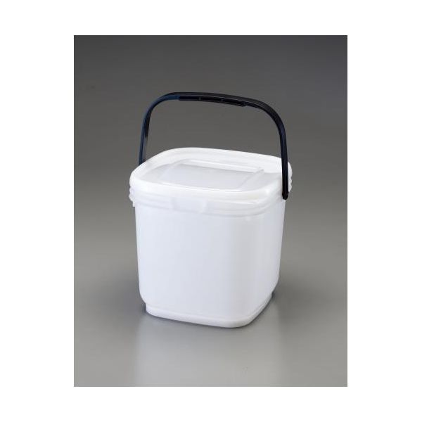 ●材質…本体・フタ：ポリエチレン　　　　　　取手：ポリプロピレン●容量…20L●サイズ…335×320×315mm●重量…1054g●フタ付