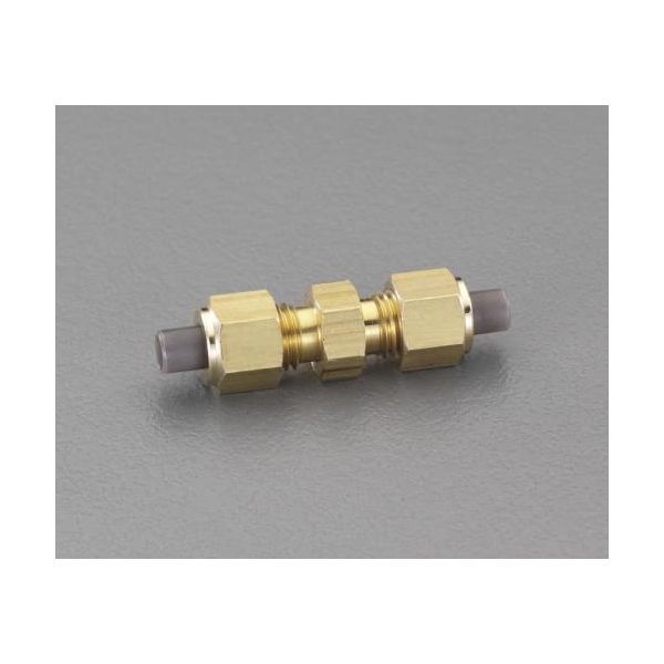 ●材質…黄銅●使用温度…空気：−20〜60℃、水・油：0〜60℃●チューブサイズ…φ8×6mm●最高使用圧力…2.6●適合チューブ：EA125NA-4〜12B・EA125NB-4〜12B・EA125ND-4〜12A●使用圧力はチューブ使用圧...
