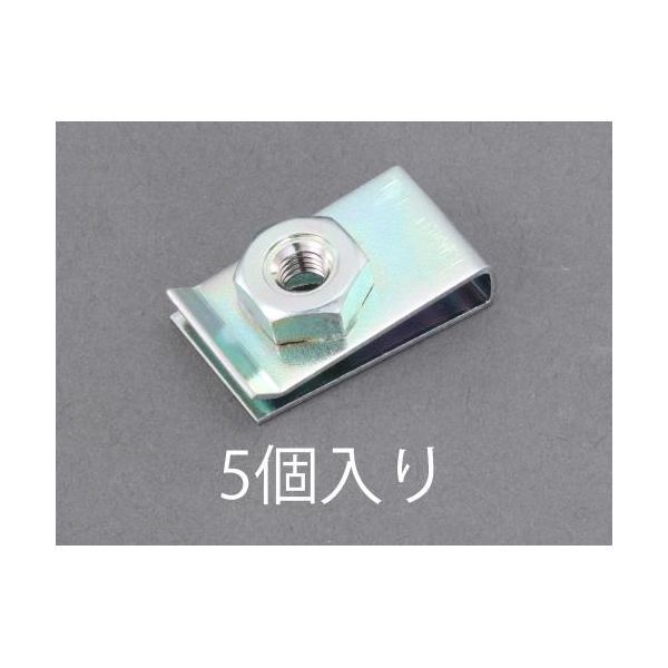 ●ねじサイズ…M5●サイズ（mm）…A：26、B：15C：10.5、D：4.5●材質…鋼板●クロメートメッキ仕上げ●裏面に手の入らない箇所にナットを止めておきたいとき、このクリップを挟んでおくと、機器の取付け時に便利です。●RoHS対応品●...