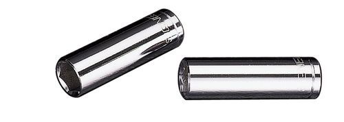 ■ミラー仕上げのメッキが美しいディープソケット。■ボルト・ナットを傷めない面接触タイプ。●サイズ(mm)：27●差込角(DR)：1/2●ソケット外径(b1先端部；mm)：36●ソケット外径(b2差込部；mm)：36●全長(L；mm)：77●...