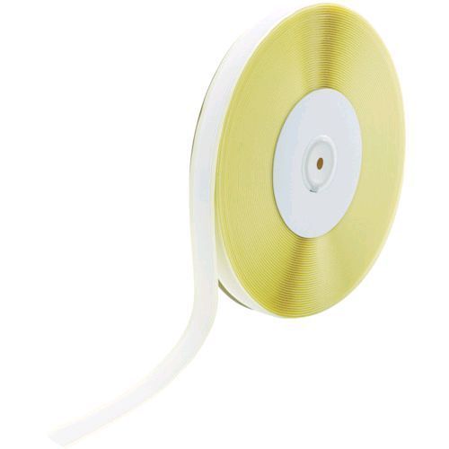 【特長】●お好みのサイズにカットできます。●押さえるだけでしっかり固定でき、軽くはがせます。●耐久性に優れており非常に長持ちします。【用途】●さまざまな商品の固定に。●取付・取外しがワンタッチなので様々なものの固定に利用できます。【仕様】●...