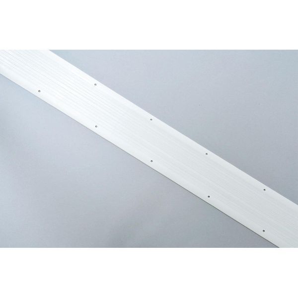 【商品説明】●幅50mm×厚さ1.1mm×50m●重さ3.7kg●球技コート用●グラスファイバー繊維強化テープ●穴間7cm