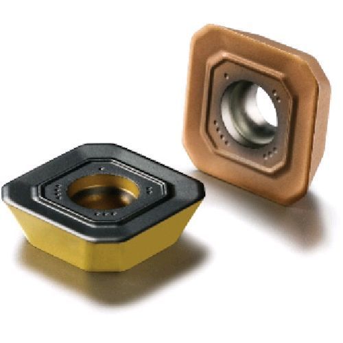 サンドビックメーカーお問い合わせ：0120-350-930【特長】●コロミル245用チップです。●シャープな切刃で低抵抗です。●高能率正面フライス加工に適しています。【用途】●鋳鉄の一般正面フライス。●荒加工から仕上げ加工まで。●45°面取...