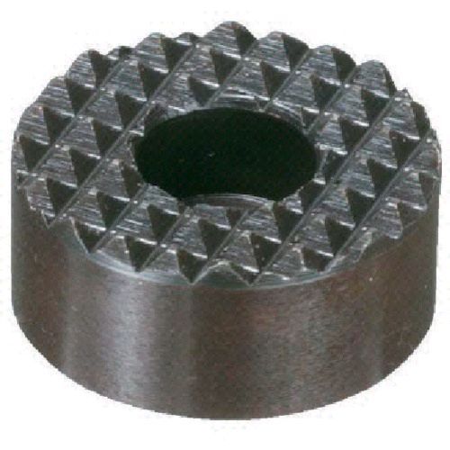 イマオコーポレーションメーカーお問い合わせ：0575-32-2239【特長】●表面から六角穴付ボルトで簡単に取り付けが可能です。【用途】●クランパー、ストッパー、ジャッキに。【仕様】●外径(mm)：16●高さ(mm)：12●適用ねじ：M4【...