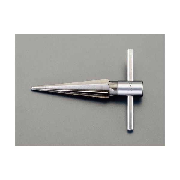 ●材質…S45C●穴あけ後のバリ取りや薄鋼板0.8mm以下の穴サイズを広げたりできます。●リーマー径…3〜16mm●角度…10.5°●刃長…85mm
