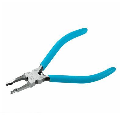 【商品説明】クリップタイプの継手（ジョイント）を使用したローラチェーンの取り付け・取り外しをスピーディーで確実に行えます。自転車・バイクなどの車輌関係から、自動ライン・運搬機器などの産業用まで様々な場面で活躍するチェーンのメンテナンス工具で...