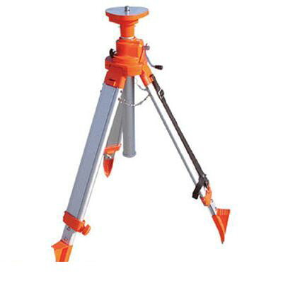 ●レベルや墨出器の高さ合わせに便利なエレベーター式三脚です。●33cm幅で上下可能です。●地墨もOKです。●測量機、回転レーザー、墨出器などの高さ合わせに使用。●ねじ径(インチ):5/8●縮長〜全長(mm):960〜1740●質量(kg):...
