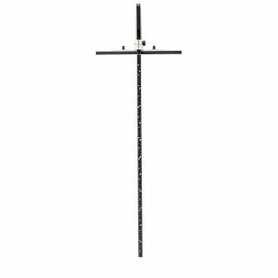 ●9mm石膏ボードに対応します。●竿は曲がりに強く頑丈な焼入れ加工を採用しています。●T定規の突き当てに滑りのよいフッ素樹脂塗装を採用しています。●左右で使える縦目盛です。●竿と突き当てを支える本体は、軽量高強度のマグネシウムダイキャストを...