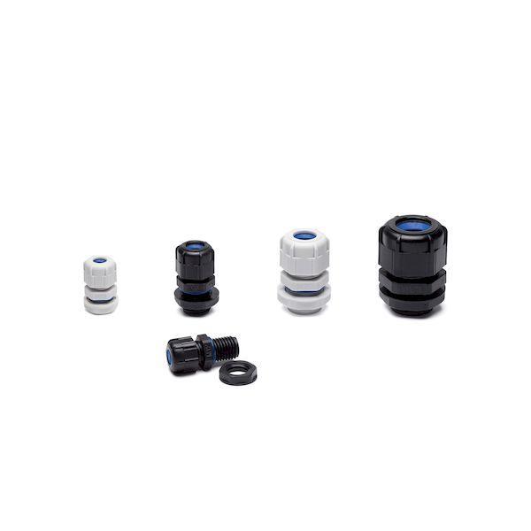 【商品説明】・紫外線や経年劣化に強いシリコンゴムを使用した耐候性ケーブルグランド。・屋外での防水機器の配線に最適です。●自重：150.9g●色：ライトグレー●材質：本体：66ポリアミド(PA66)/ゴムブッシュ：シリコンゴム