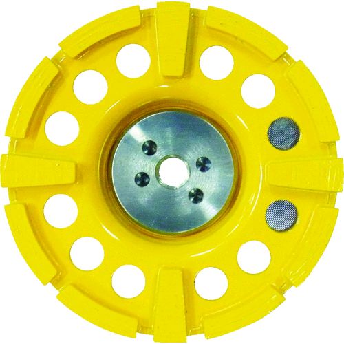 三京ダイヤモンド工業メーカーお問い合わせ：0120-394-018【特長】●ショックレスフランジが振動を吸収し、手にくる振動を低減します。●基板強度を維持しながら、本体の軽量化に成功しました。【用途】●コンクリート、レンガ、ブロックなどの平...