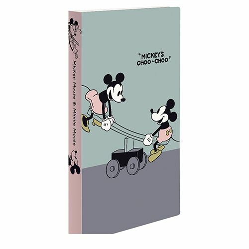 ●本体寸法：タテ297×ヨコ157×背巾30mm●本体重量（スリップケース込）:240g●表紙：ポリプロピレン（厚み0.7mm）　●溶着式製本●台紙：ポリプロピレン製L・　　　　KG・パノラマ判兼用3段ポケット3層白エンボス40枚（写真収納...