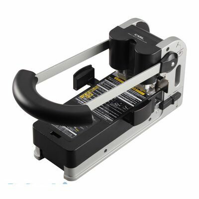 &nbsp;カール事務機&nbsp;03-3695-5379【商品説明】■上向きに穴あけすることで屑の散らばりを低減。ロットガードの自動ローテーションにより、鋭い切れ味が持続します。■サイズ234×445×225mm/6kg49717601...