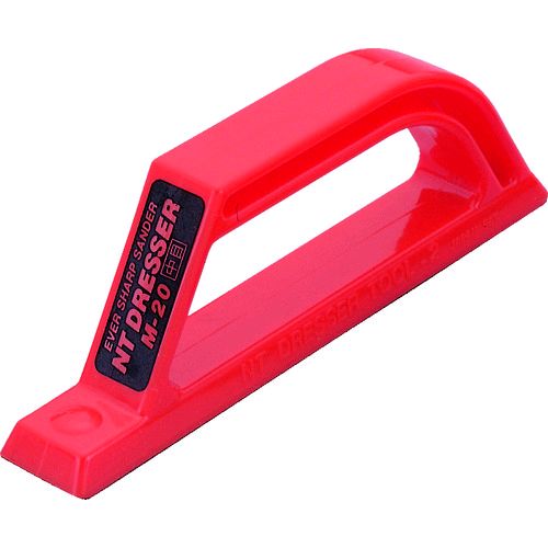 【特長】●ヤスリの強さとサンドペーパーの細やかさを兼ねた目づまりしにくい研磨具です。【用途】●木工からアルミの仕上げまで。【仕様】●タイプ：中目●長さ(mm)：152●幅(mm)：24●高さ(mm)：53●色：赤●適合替刃：M-21P・M-...