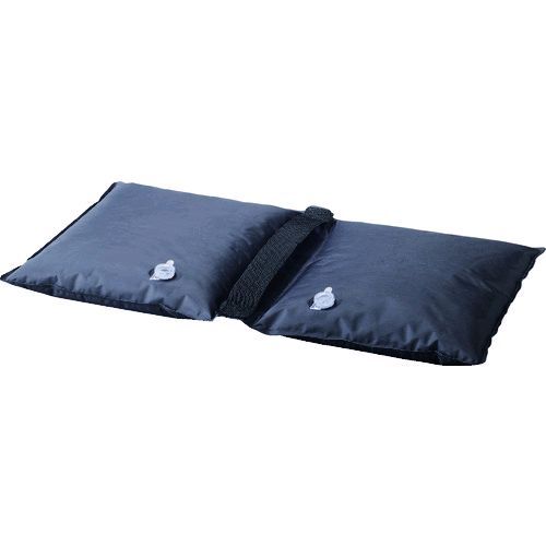光メーカーお問い合わせ：06-6764-1531【特長】●屋外でスタンド看板等使用時に水（砂）を左右のポケットに入れ、スタンドの転倒を防止します。【用途】●A型スタンド・スタンド看板・イーゼル用おもり【仕様】●幅×奥行×高さ(mm)：600...