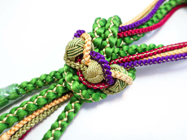 寸法　品質 素材：正絹 地色：抹茶色 ■サイズ 長さ：約172cm（房含む） ※リサイクル商品ですので、記載しております。 ※中古の商品だという点を御理解の上、ご入札くださいますようお願い申し上げます。 ※商品画像につきましては、パソコンの...