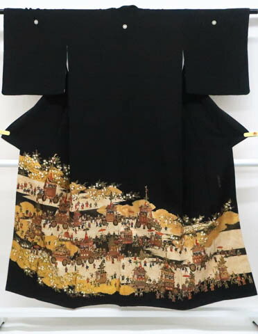 寸法　品質 身丈:約152.5cm（肩から) 裄丈:約62cm 袖丈:約45cm 後幅:約28cm 前幅:約22.5cm ※リサイクル商品ですので、記載しております。 ※中古の商品だという点を御理解の上、ご入札くださいますようお願い申し上げ...