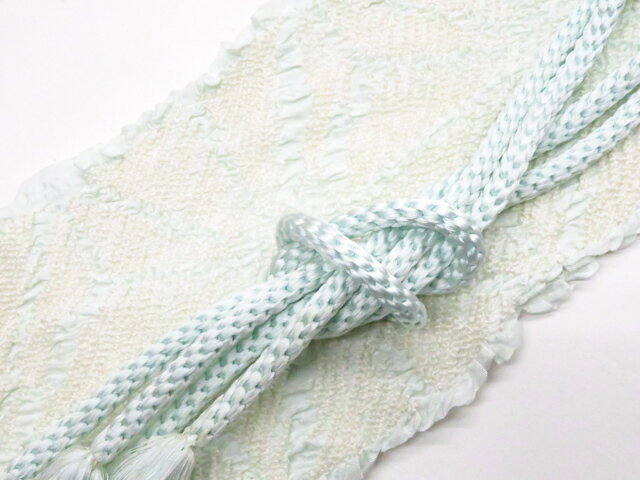 【サイズ・素材・お色】 帯締め 長さ：M サイズ ◆帯締め Mサイズ・・約145cm以上◆ ◆帯締め Lサイズ・・約180cm以上◆ ◆帯揚げ ・・生地幅 約28cm以上◆ 地色：水色 (1枚目の画像が近いお色かと思われます) 素材：正絹 ...