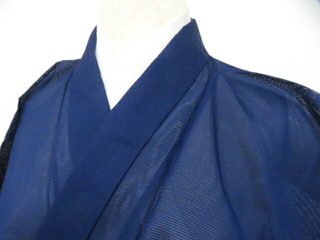 【サイズ・素材・お色】 身丈：約159.5cm 裄丈：約64cm 袖丈：約49cm 後幅：約30cm 前幅：約26cm 地色：青 (1枚目の画像が近いお色かと思われます) 素材：化繊 【商品状態】 汚れ:なし。 ランク:N その他: 【ラン...
