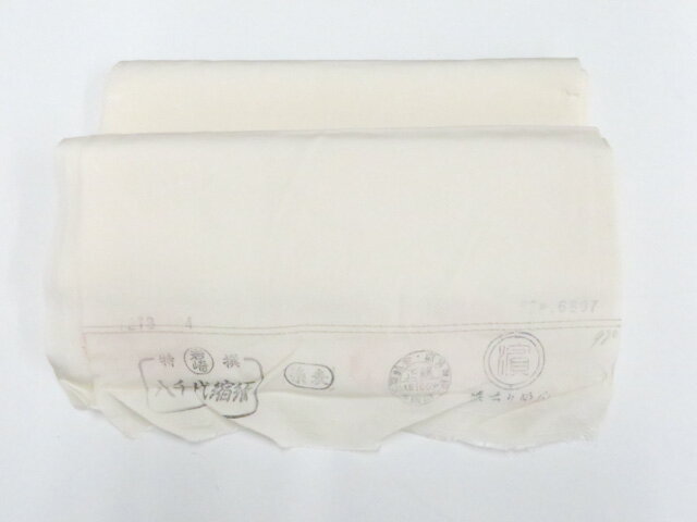 【サイズ・素材・お色】 サイズ：約36cm 地色：白 (1枚目の画像が近いお色かと思われます) 素材：正絹 【商品状態】 汚れ:黄ばみと薄汚れがございますが、リサイクル品としては綺麗な状態です。 ランク:N その他: 【ランク説明】 N:新...
