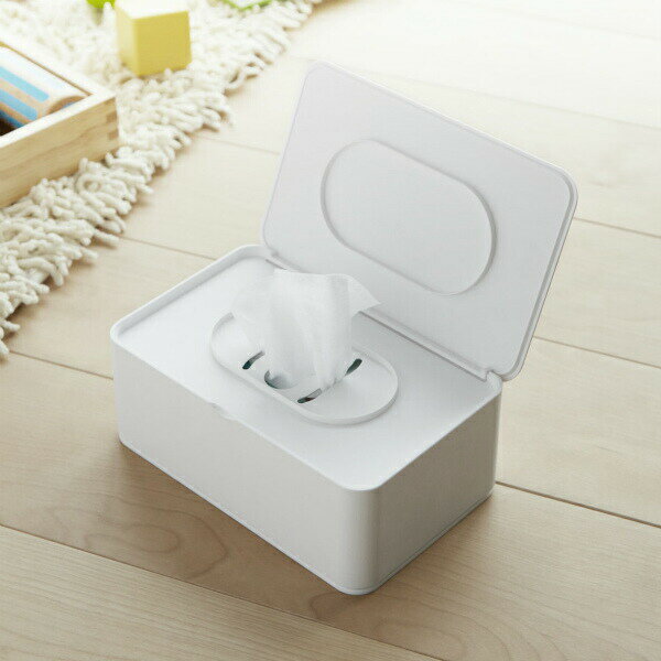 おしりふきをおしゃれに収納大判タイプの赤ちゃんのお尻ふきをスタイリッシュに収納できるおしりふきケース。生活感を隠して収納できるので、ダイニングやデスク周り、パウダールームにぴったり。いたずら防止フタ構造フタを、赤ちゃんの力では開けにくい硬さ...