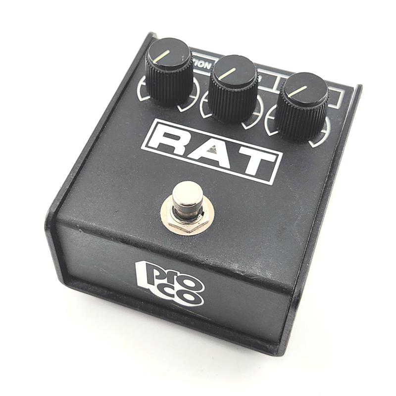 ■商品紹介名機RATの系譜を継ぐ、USA製後期RAT2（LM308N搭載） が入荷！90年代後半?2002年頃に生産されたモデルで、独特のザラつきと太い中低域が魅力。現行モデルでは味わえないクラシックな歪み質感を堪能できます。筐体・内部とも...