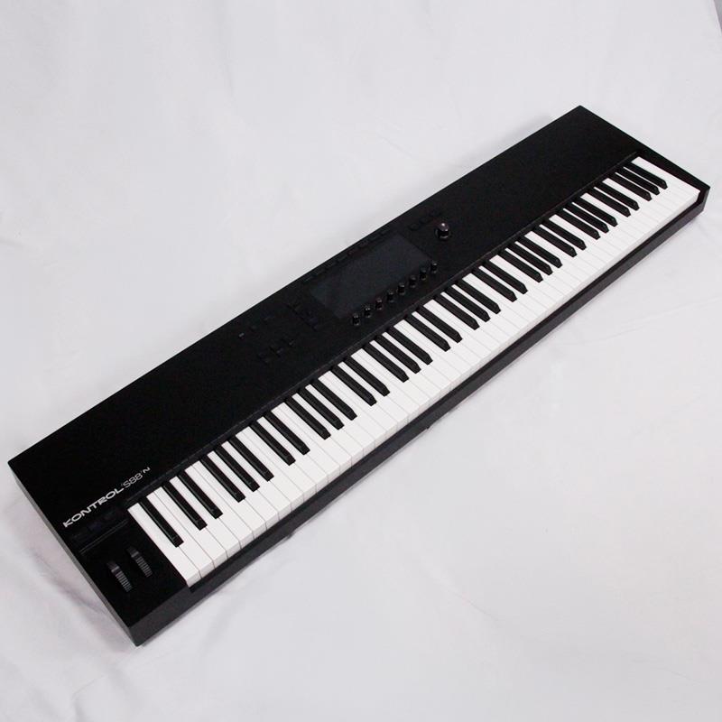 ■商品紹介■商品の状態：・細かな細かな擦傷があります。■付属品・元箱・USBケーブル・トランスファーID※中古商品のため、トランスファーID以外のソフトウェアは付属いたしません。■保証期間：店頭保障1ケ月-----【製品の特長】あらゆるスタ...