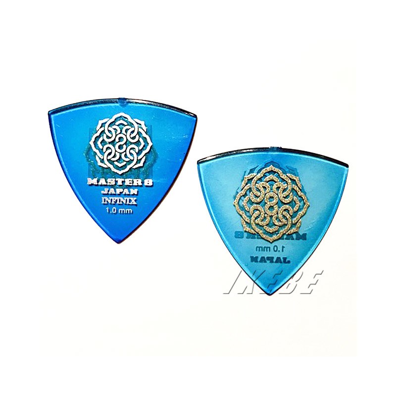 ■商品紹介INFINIXシリーズ HARD GRIPタイプMASTER8 JAPANが初めて世に放つ、次世代の新素材のピック「INFINIX」。ギターピックに史上初めて採用した特殊プラスチックで柔軟性、形状記憶性、対磨耗性に優れています。ピ...