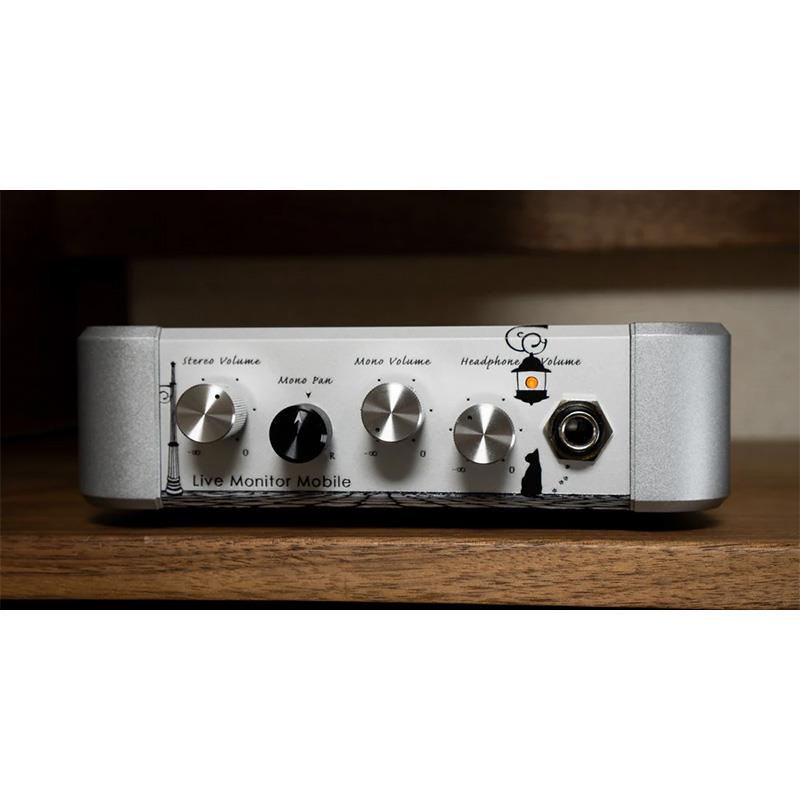 ■商品紹介【製品の特長】★OZ-602等で好評のoz designのライブモニターにモバイル版が登場oz designではこれまでLive MonitorとしてOZ-602 / OZ-301等を販売してきました。それらのサウンドはとても正確...