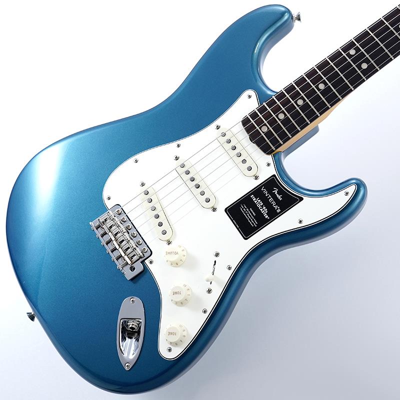 ■商品紹介Vintera III SeriesVintera IIIシリーズは、50年代、60年代、70年代の象徴的なFenderギターのルックス、フィール、そしてトーンを忠実に再現した、細部までこだわったヴィンテージ復刻モデルをラインナッ...