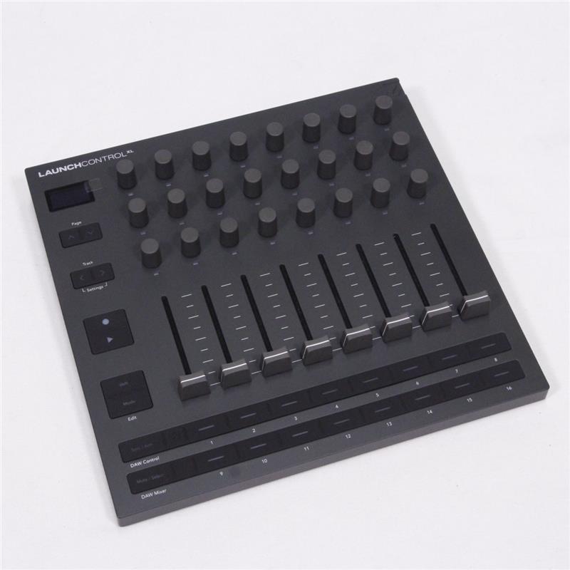 楽器種別：ユーズドNOVATION/ユーズド 商品一覧＞＞DTM【15，000円〜35，000円】 商品一覧＞＞MIDI関連機器/フィジカルコントローラー/NOVATION 商品一覧＞＞レコーディング機器買うなら、当店で！専門スタッフが迅速...