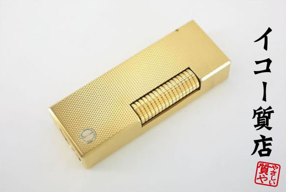 製品仕様 商品名 　ダンヒル　★希少　美品　着火良好　ローラガスライター　RL1401　ゴールド　総柄デザイン　　【中古】 素材 　真ちゅう×ゴールドプレート カラー 　ゴールド サイズ 　約　縦6.4cm×横2.3cm×幅1.2cm　重さ...