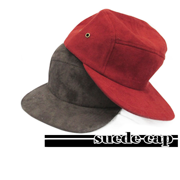 ◆スエード素材のシックなキャップです。◆カジュアルなキャップも素材次第で大人な着こなしに。◆バックのベルトでサイズ調節が可能。◆男女ともに使いやすいシンプルなデザイン！品名スエードキャップ(cap-5651)サイズ約56-58cm素材スエー...