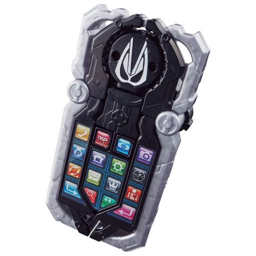 『仮面ライダーギーツ』より、「DXスパイダーフォン」が登場! デザイアグランプリプレイヤーに配られるスマホ型デバイス。スパイダーモードに変形! スパイダーモードではボタンを押すたび攻撃音やサーチ音が鳴ります。 スマートフォンモードでは、劇中...