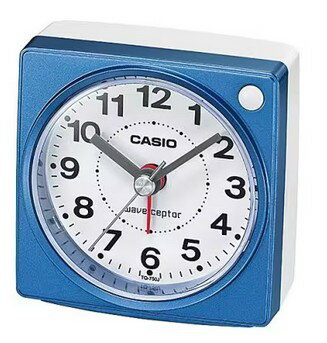 電波受信機能付きの目覚まし時計です。内蔵タイプの電子音アラームは、止めてもまた鳴るスヌーズ機能付きです。スヌーズアラームをONにした際は秒針が停止するので、睡眠時コチコチ音が気になりません。 ケースサイズ（縦×横×厚さ）：77 × 75 ×...