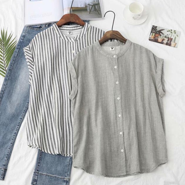 【カラー】ホワイト、チェック、グレー、ストライプ【素材】綿【サイズ(cm)】M　胸囲110　肩幅53　着丈64L　胸囲116　肩幅54　着丈65フレンチスリーブのきれいめなブラウスです♪カジュアルからきれいめなスタイリングに◎【商品コード】...