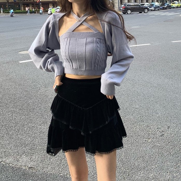 【カラー】グリーン / パープル【サイズ(cm)】着丈 / 胸囲 / 裾回り / 肩帯S24 / 60 / 56 / 48M25.5 / 64 / 57.5 / 49L27 / 68 / 59 / 50くすみ系のニュアンスカラーがキュートな...