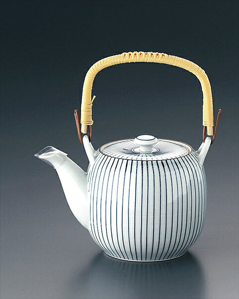 【特長・仕様】・有田焼メーカー品番,容量(cc)D05-23,500