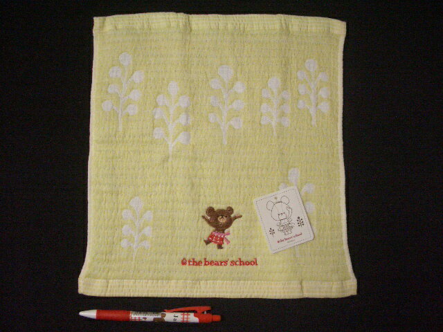 サイズ　約240×240mm 素材　綿79％、ポリエステル20％、ポリウレタン1％ 日本製 ※写真中のペンは含みません メール便にて190円でお送りできます メール便に問い合わせ番号はありません (日時指定ご希望のお客様は宅配便送料別での配...