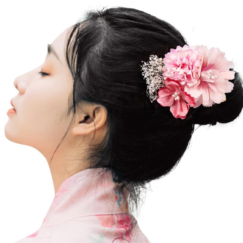 OTAKUMARKET 髪飾り 浴衣 七五三 成人式 髪 飾り 花 袴 着物 振袖 和装 卒業式 結婚式 髪留め【花 髪飾り】花飾りのついているので、華やかさをプラスしてくれます。【【和装髪飾り】クリップ仕様の髪飾りは簡単に取り付けられやす...