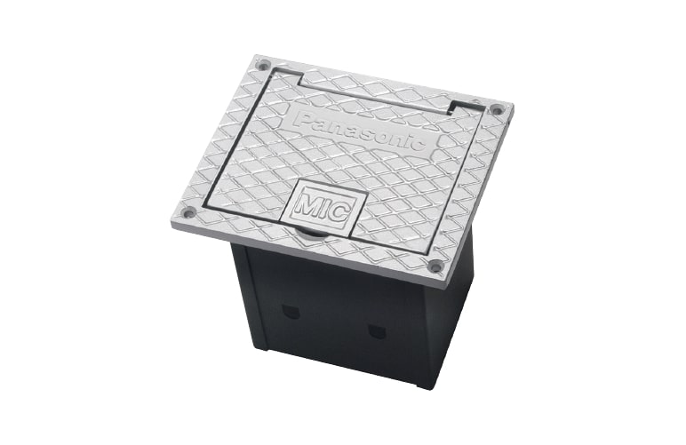 本機は、屋内で使用するコネクター用ボックスです。