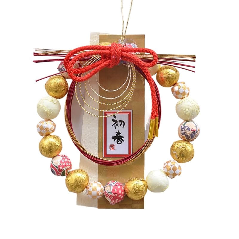 · 【仕様（縦×横）】約14×14cm 通常の正月飾りに比べて小型で，車内飾りの使用に適しています。しめ縄を土台とした和モダンなおしゃれお正月飾り。· 【しめ飾り正月飾り】日本の新年を祝う装飾品です。正月飾り 小物、新年の幸福と繁栄を祈願し...