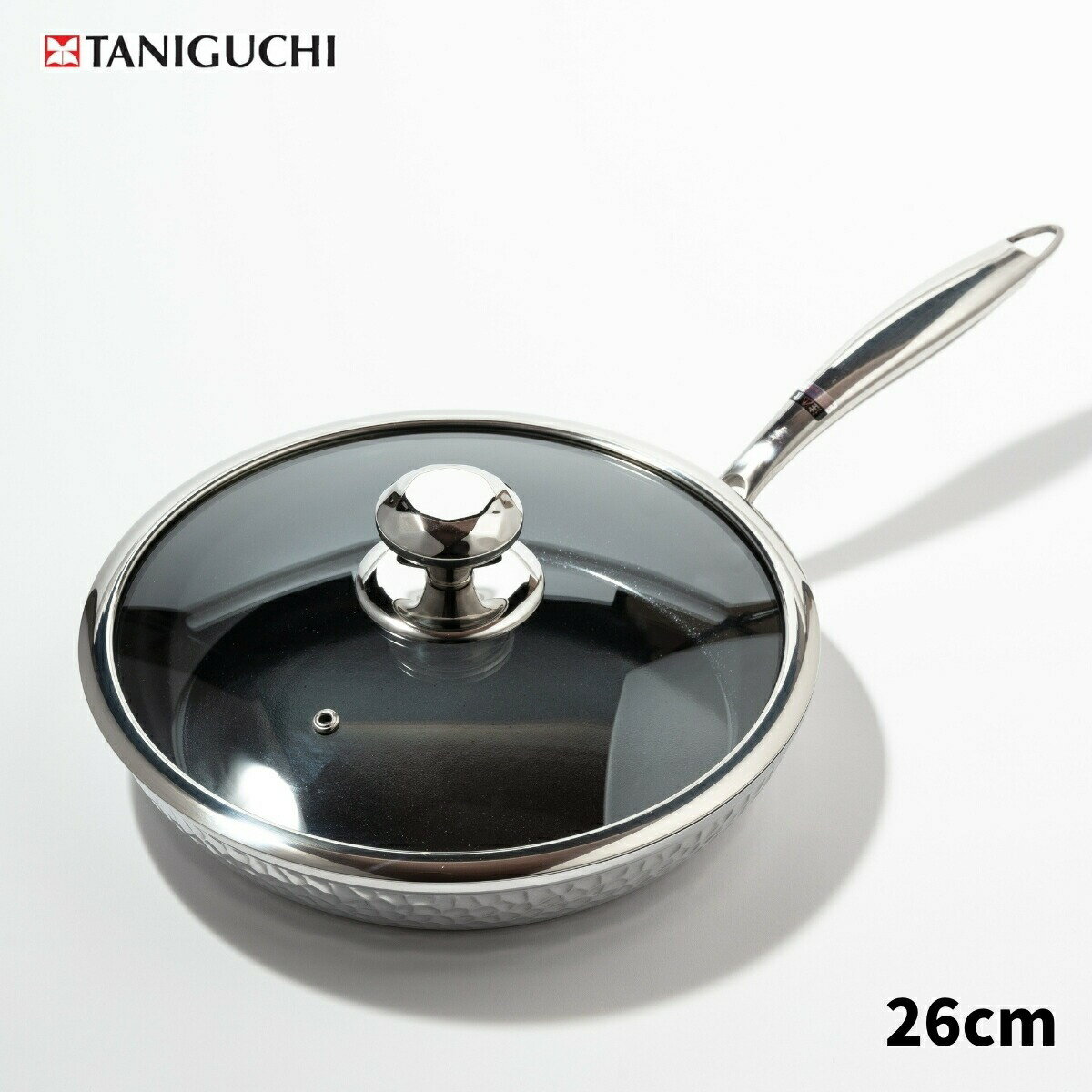 商品名: 谷口金属 ガラス 蓋付 フライパン 26cm 槌目鍛造 H50 鍋 片手鍋 IH対応 アルミニウム合金 -商品説明- 谷口金属の槌目鍛造深型フライパンは、IH・ガス火対応で、通勤・通学のお弁当作りからアウトドアや旅行での調理まで幅...